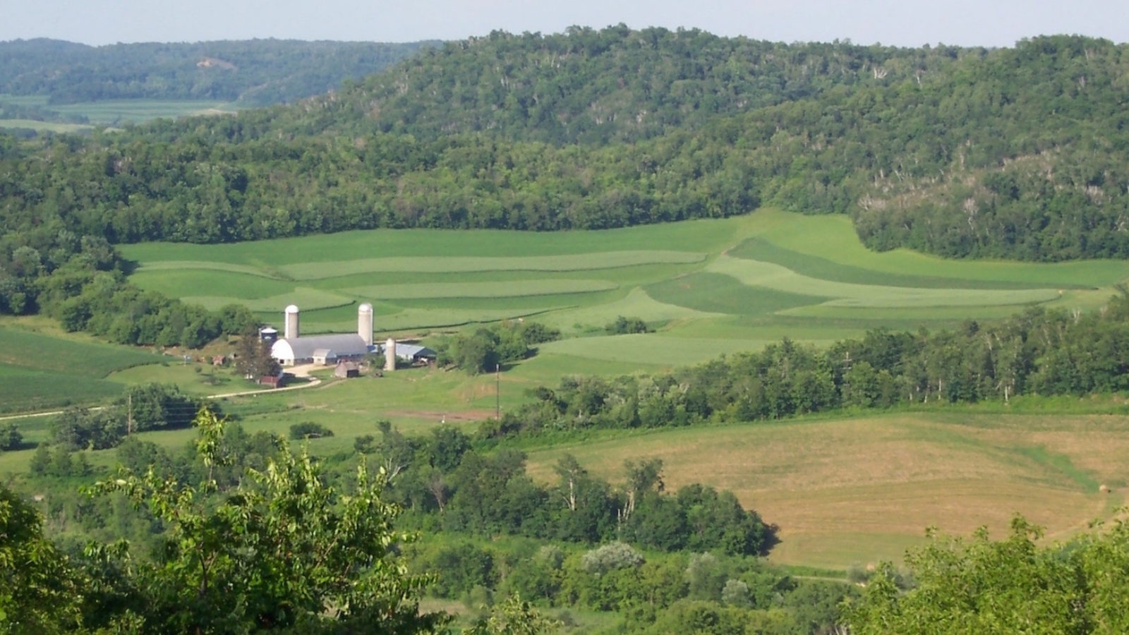 Accessing Farmland - Land Stewardship Project